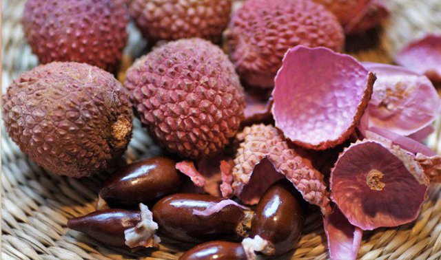 How Long Does Lychee Last? - Pantry Tips