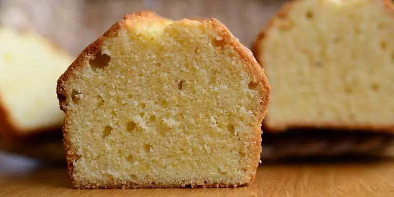 Can You Freeze Sponge Cake? - Pantry Tips